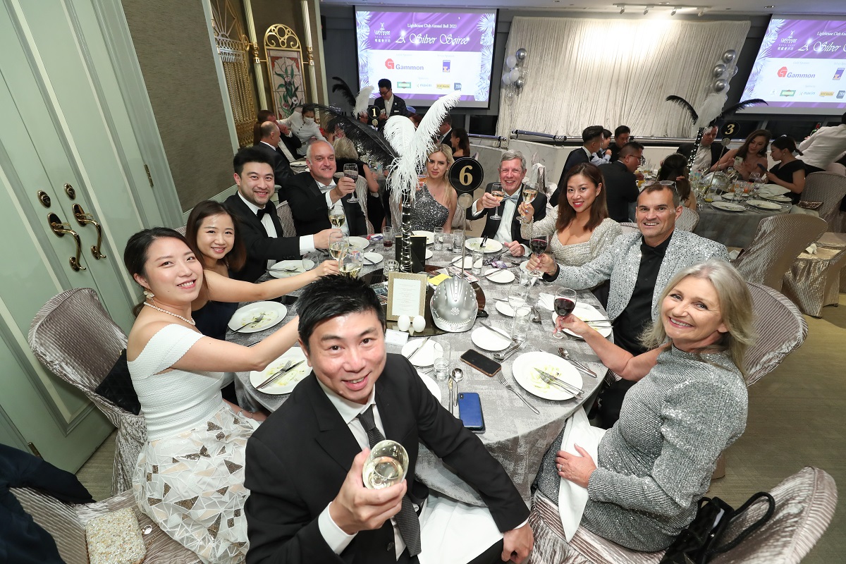 Maxim Recruitment | 5 Reasons To Join The Lighthouse Club WorldWide